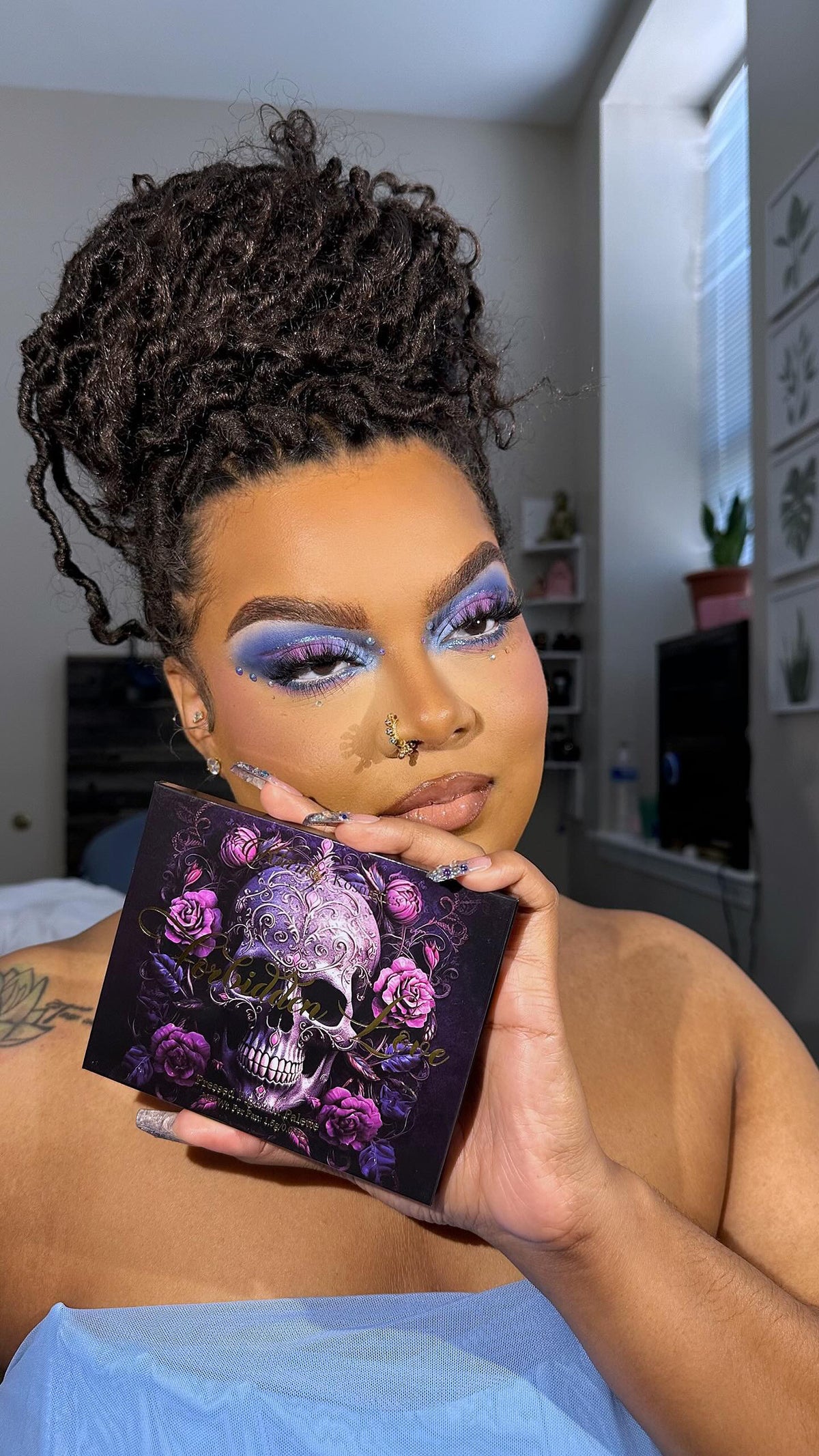 FORBIDDEN LOVE EYESHADOW PALETTE-KLARITY KOSMETICS – Klarity Kosmetics